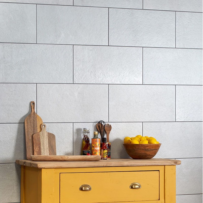 JTT Nile Glaze Ceramic Wall Tile Ivory Natural 600x300x10mm - Giant Floors